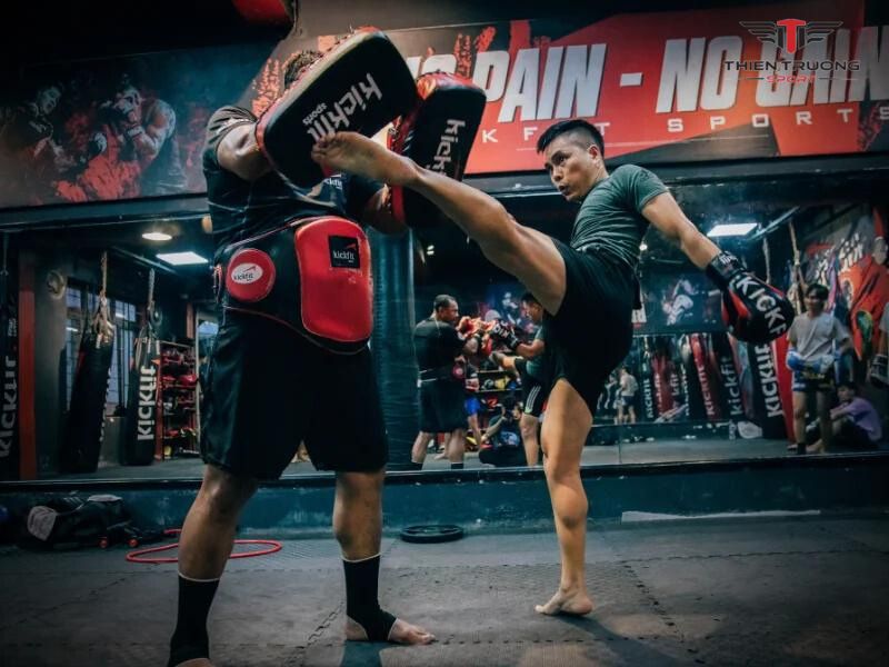 Hướng dẫn bài tập kickboxing tại nhà đơn giản, hiệu quả