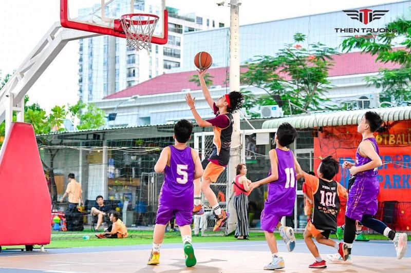 Học bóng rổ bao tiền một tháng? Chi tiết thông tin học phí bóng rổ ...