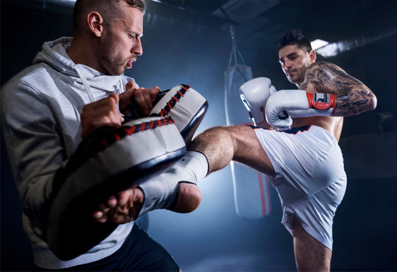 Dutch Kickboxing là gì? Tìm hiểu về phong cách Dutch Kickboxing