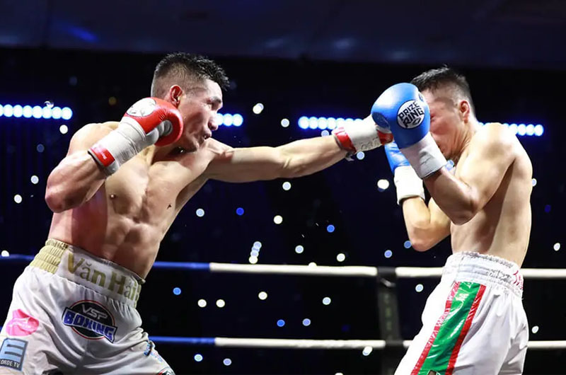 Overhand trong boxing là gì? Cách thực hiện cú Overhand boxing